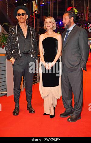 Regisseur Johan Renck, Schauspieler Carey Mulligan und Adam Sandler bei ...