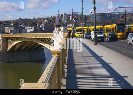 A tram crossing Margit Hid, Margaret Bridge, spanning the River Danube ...