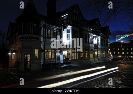 Dusk, the Portland Hotel, Chesterfield town, Derbyshire, England, UK ...