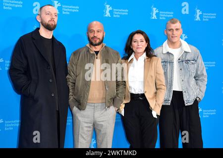 Dar Salim, Sidse Babett Knudsen und Sebastian Bull beim Photocall zum Kinofilm Vogter / Sons auf ...