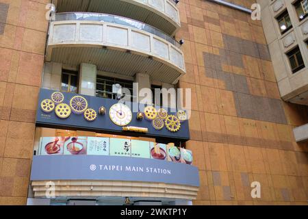Choo Choo Clock above the entrance to the main concourse at Taipei Main ...