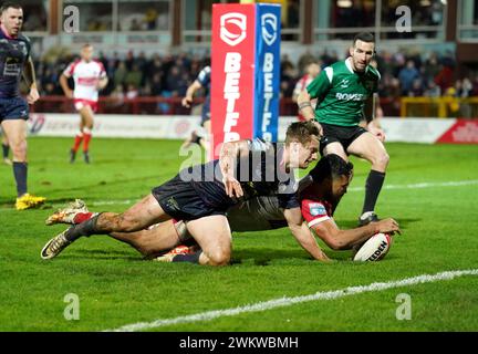 Hull KR' Peta Hiku scores his sides second try during the Betfred ...