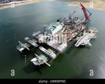 Aerial view of a large pipelaying and heavy lifting vessel, Maasvlakte ...