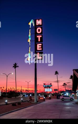 Neon Motel sign, Starlite Motel Mesa, Phoenix, Arizona, USA Stock Photo ...