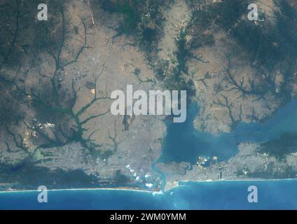 Color satellite image of Lagos, Nigeria in 1984 and 2022 Stock Photo ...