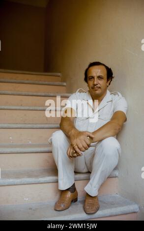 Italian opera singer baritone Leo Nucci in action, Italy 1980s Stock ...