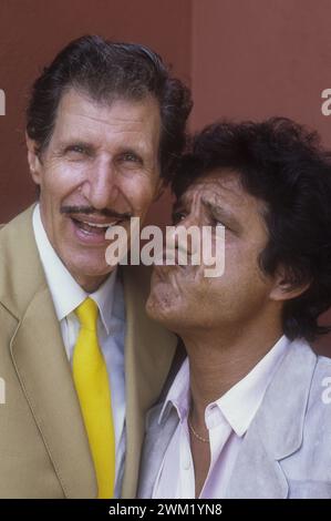 Italian comedians Franco Franchi and Ciccio Ingrassia Stock Photo - Alamy
