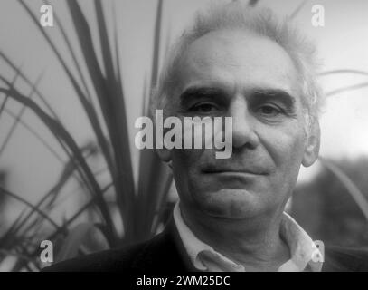 Italian actor Gian Maria Volonté, 1980s Stock Photo - Alamy