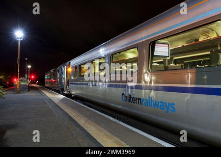 Chiltern Railways Mainline train, Leamington Spa station, Warwickshire ...