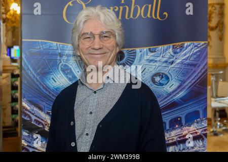 Der englische Dirigent Jonathan Darlington ist Dirigent der Sächsischen ...