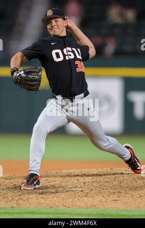 Oregon State Beavers pitcher Nelson Keljo (36) during an NCAA baseball ...