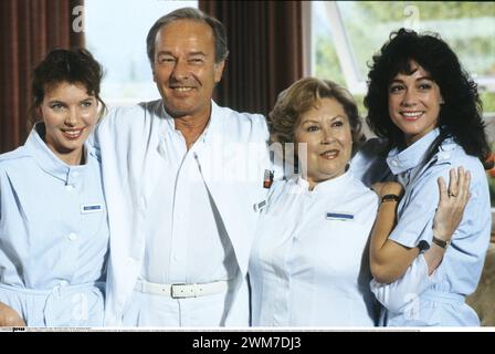 A. Reißner, H. Naumann, Eva-Maria Bauer, B. Wussow v.li. in Die ...