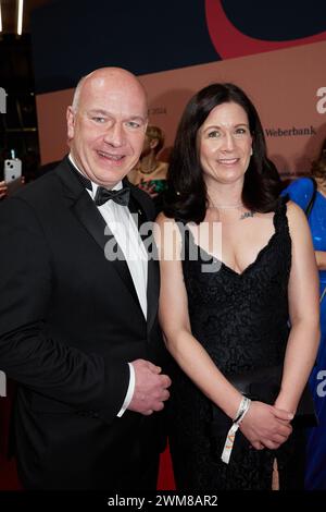 Kai Wegner, Katharina Günther-Wünsch, Mirjam Voigt und Markus Voigt ...