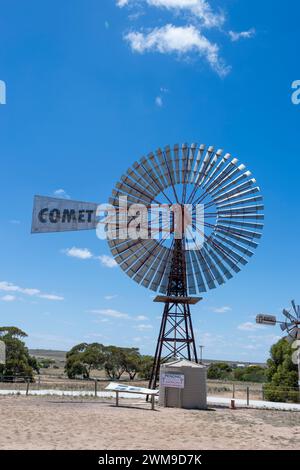 Australia biggest windmill on display at the Penong Windmill Museum ...