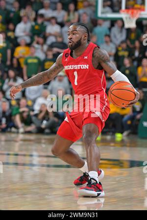 Houston, Texas, USA. 1st Feb, 2025. East Texas A&M Lions runner Josh ...