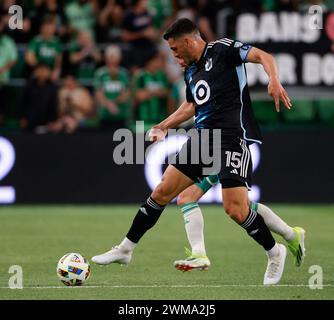 Minnesota United defender Michael Boxall (15) clears the ball under ...