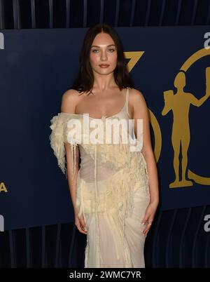 Maddie Ziegler attends the 30th Annual Screen Actors Guild Awards at ...