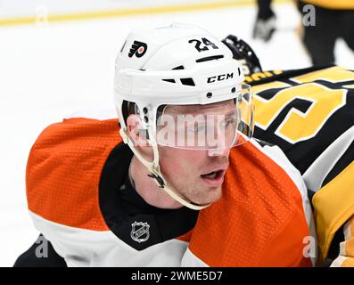 Philadelphia Flyers defenseman Nick Seeler (24) shoots around Anaheim ...