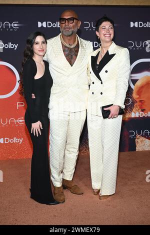 Dave Bautista (R) and Angie Bautista Stock Photo - Alamy