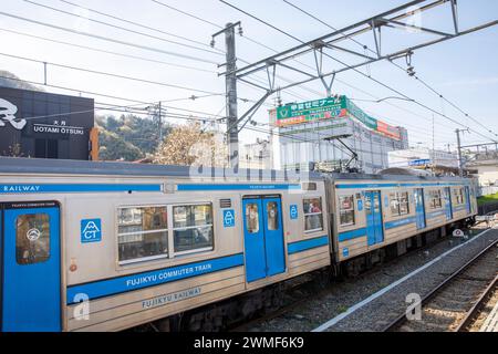 The Fujikyuko Line is a Japanese private railway line in Yamanashi ...