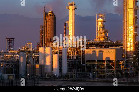 A modern, large polymer factory Stock Photo - Alamy