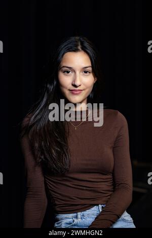 AMSTELVEEN - Portrait of actress and singer Silvana Rocha who plays the role of Anne Frank in ...