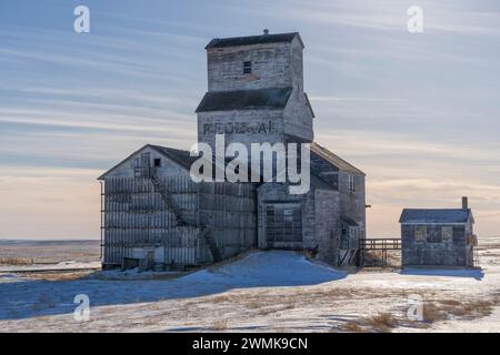 Abandoned grain elevators in the ghost town of Horizon, Saskatchewan ...