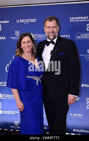 Rene Kindermann und Ehefrau Katja Kindermann beim 16. SemperOpernball ...