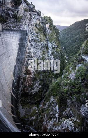 Gordon Dam in Tasmania Australia Stock Photo - Alamy