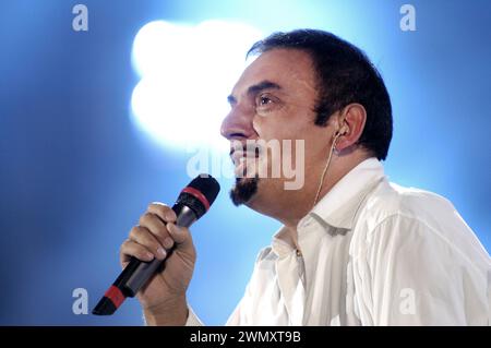 Verona Italy 08/09/2002: Pino Mango, Italian singer, during the ...