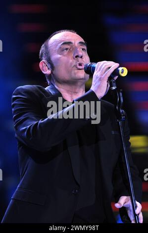 Verona Italy 07/06/2009 : Pino Mango,Italian singer, during the Wind ...