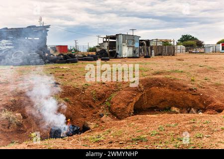 Shacks in Alexandra township, Johannesburg, Gauteng, South Africa Stock ...