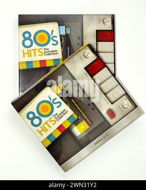 80s Hits The Complete Collection CDs vintage art look paper cases ...