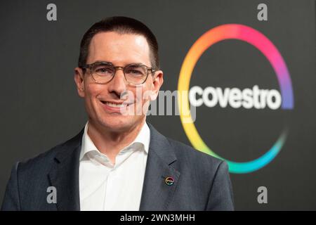 Christian BAIER, Finanzvorstand, CFO, Bilanzpressekonferenz der COVESTRO AG in Leverkusen am 29. ...