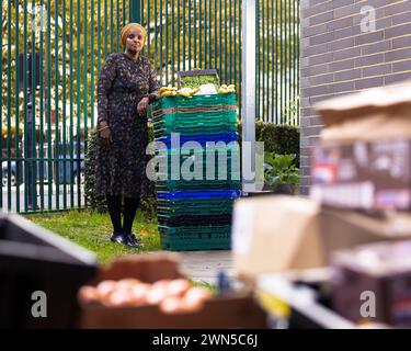 21/10/22 Head teacher, Hodo Dirir. City Harvest van delivers to Cyril ...