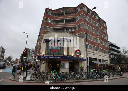 Clapham South London Underground Station Stock Photo - Alamy