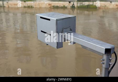 Ultrasonic Hydrometric Probe for River Water Level Measurement and ...
