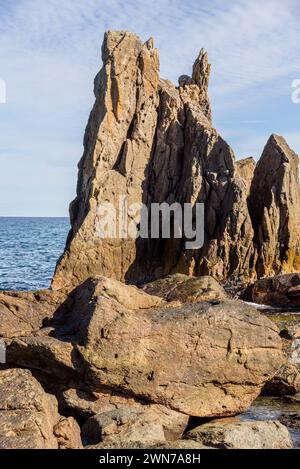 Hashigui Rocks amazing natural stone formations in Kushimoto Town in ...