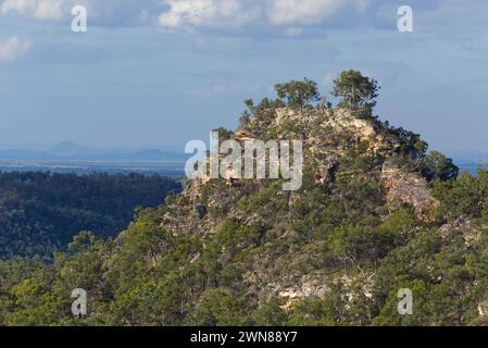 Rugged sandstone outcrops are a feature of Isla Gorge National Park ...