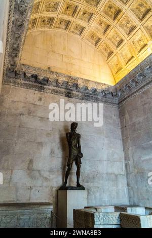 Temple of Jupiter, Diocletian's Palace, Split, Croatia Stock Photo - Alamy