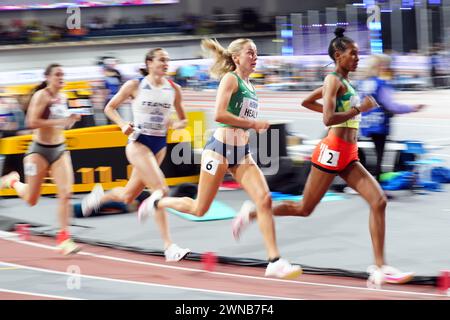 Irelands Sarah Healy (centre right) and Great Britain's Amelia Quirk ...