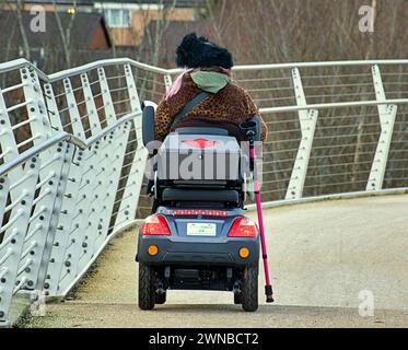 Stockingfield Bridge Park by the Forth & Clyde Canal, Glasgow, Scotland ...