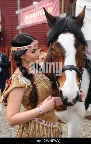 Sila Sahin Als die Häuptlingstochter Ribanna . Karl-May-Spiele Bad ...