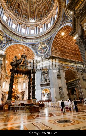 VATICAN, VATICAN CITY - MAY 7, 2016: Interior of the Vatican Museum. It ...