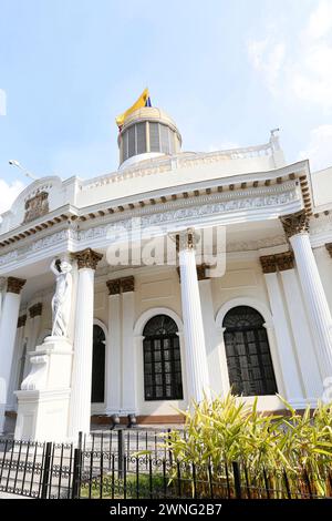 Palacio Federal Legislativo or Capitolio Federal is a set of buildings ...