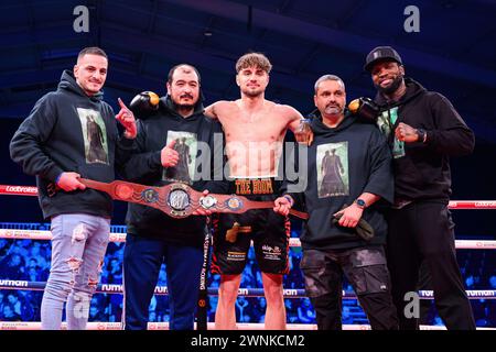 Andrei Dascalu vs Joe Jackson-Brown - Super-middleweight bout during ...