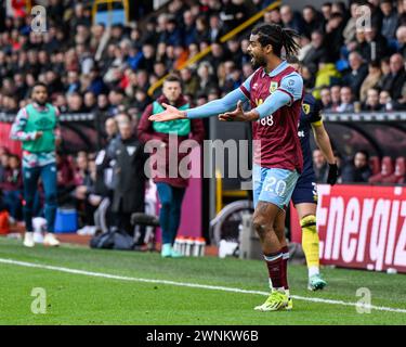 Lorenz Assignon of Burnley shows his frustration after not getting a ...