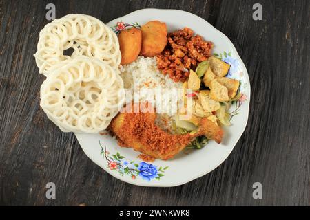 Nasi Warteg with Fried Chicken Lengkuas, Rice with Various Side Dish ...
