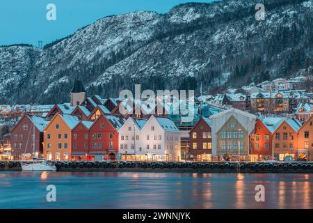Beautiful evening panorama of Bergen waterfront, Bryggen area Stock ...