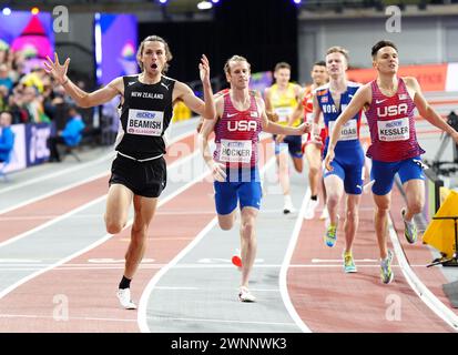 New Zealand's Geordie Beamish celebrates after winning the men's 3,000 ...